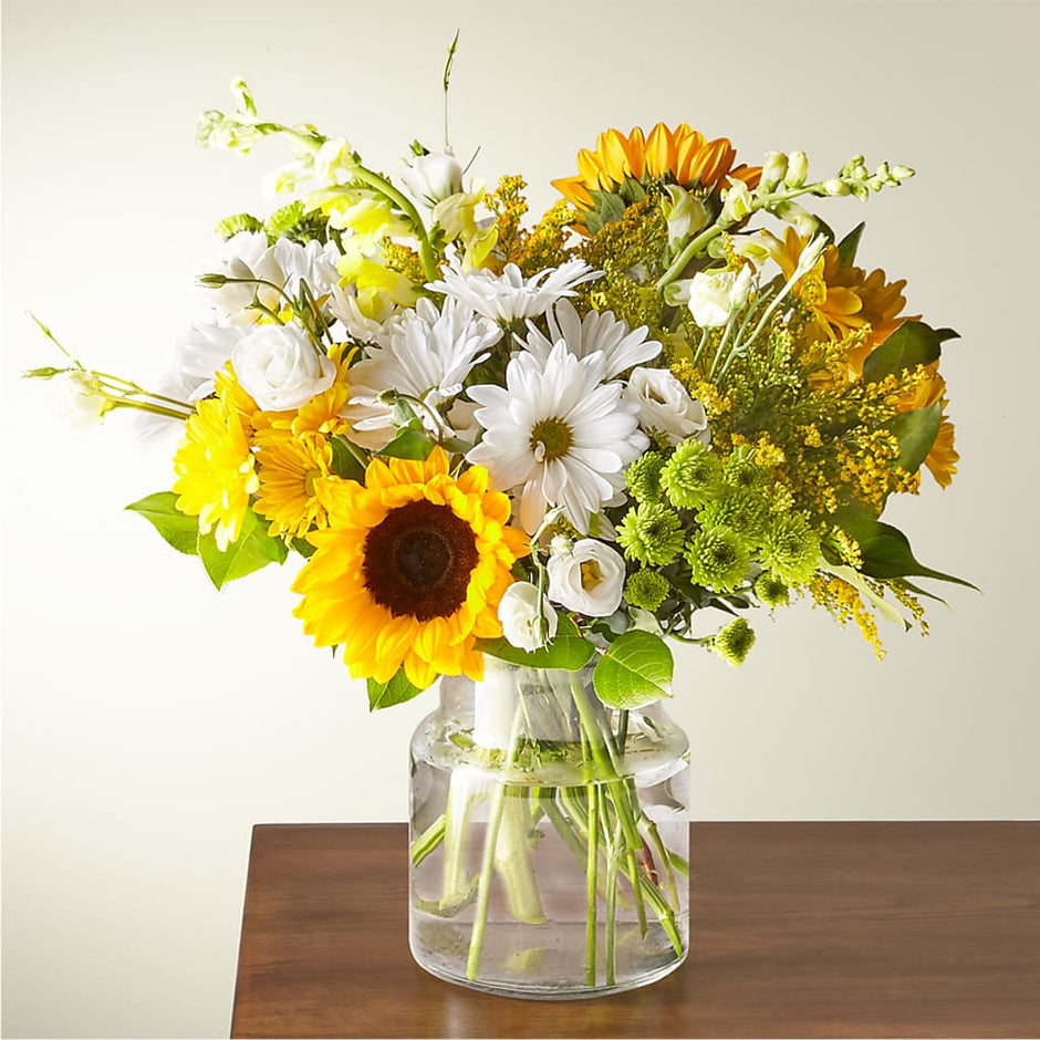 Montreal Florist with Same-Day Delivery | Rita Fleuriste Montreal–Rita ...